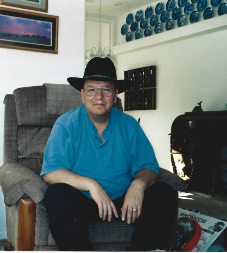 About the Author – Author Richard Valdez